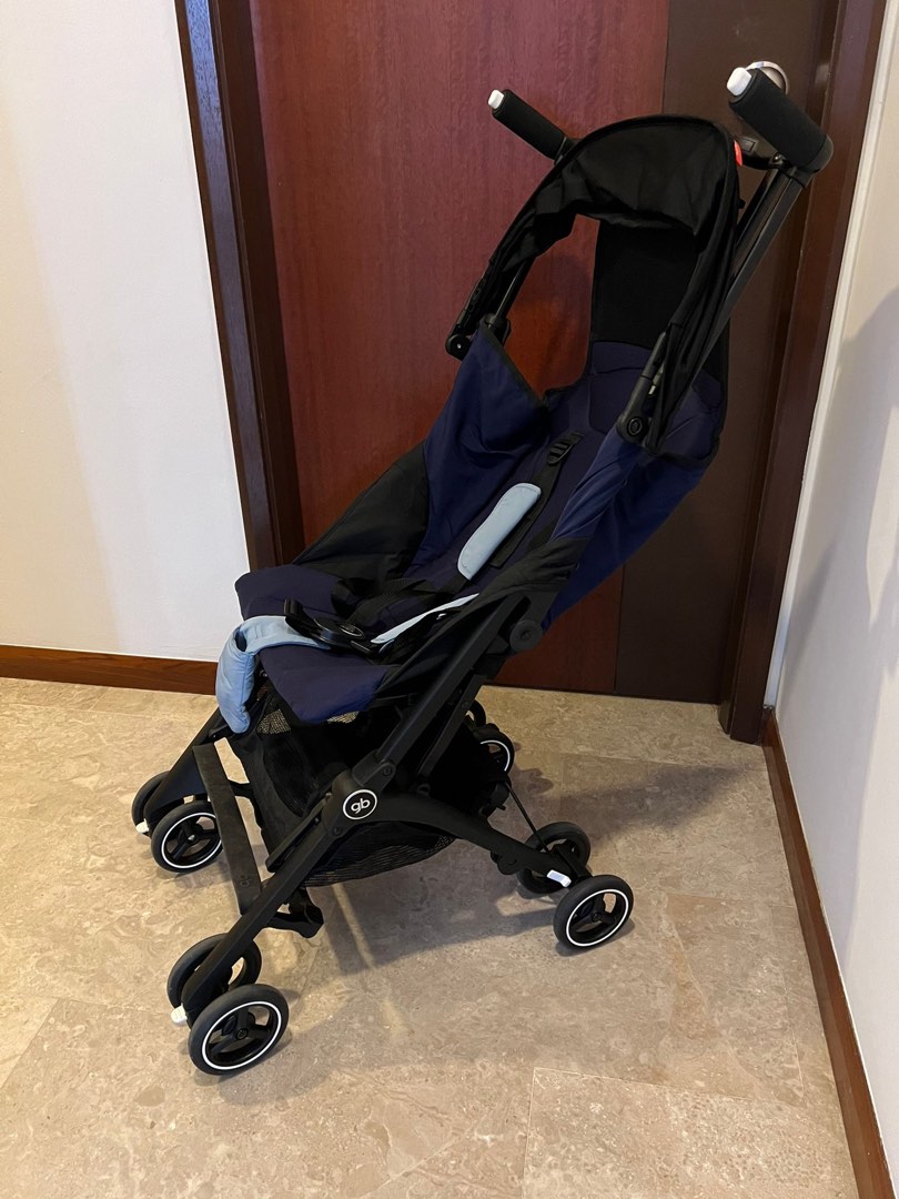Gb pockit plus Gold stroller, Babies & Kids, Going Out, Strollers on ...