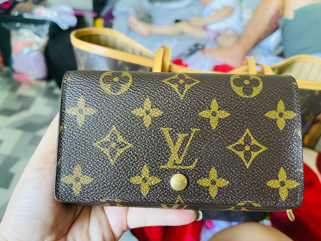 Guaranteed authentic lv mono wallet bifold, Luxury, Bags & Wallets on ...