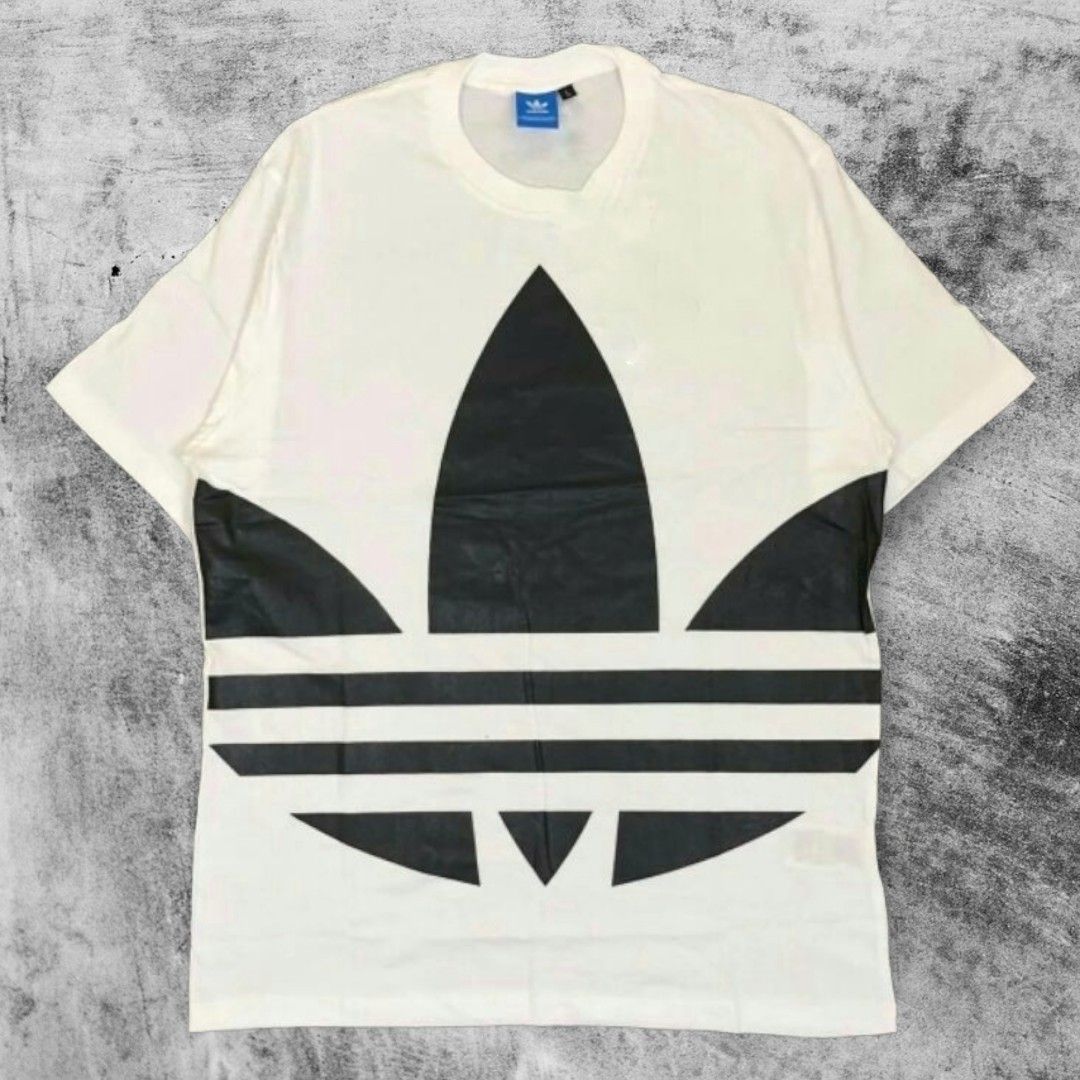 Kaos Adidas Big Logo Putih, Fesyen Pria, Pakaian , Atasan di Carousell