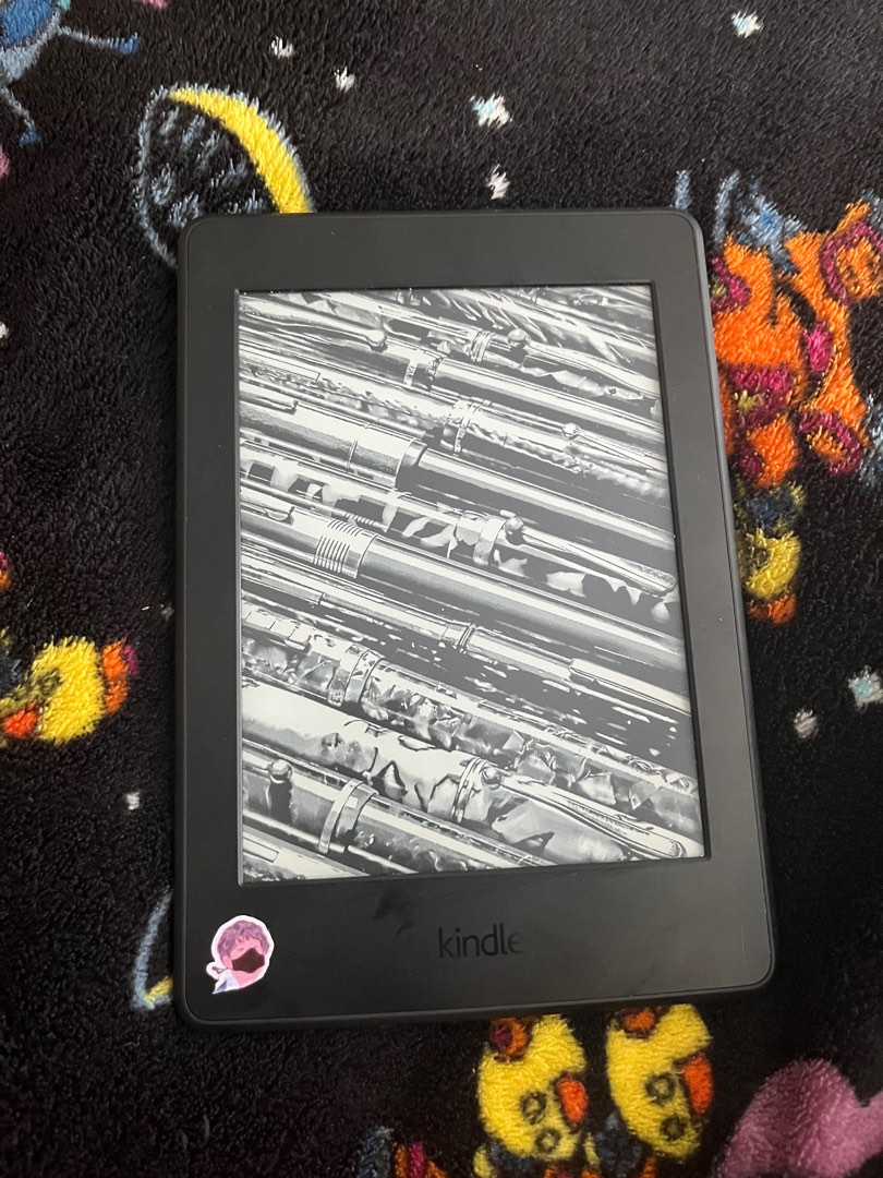 Kindle Paperwhite 3 WiFi, Mobile Phones & Gadgets, E-Readers on Carousell