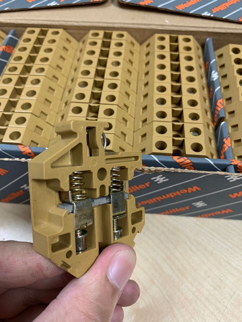 KLIPPON RSF1 TERMINAL BLOCK 50A 600V SPRING LOADED TERMINALS, Services ...