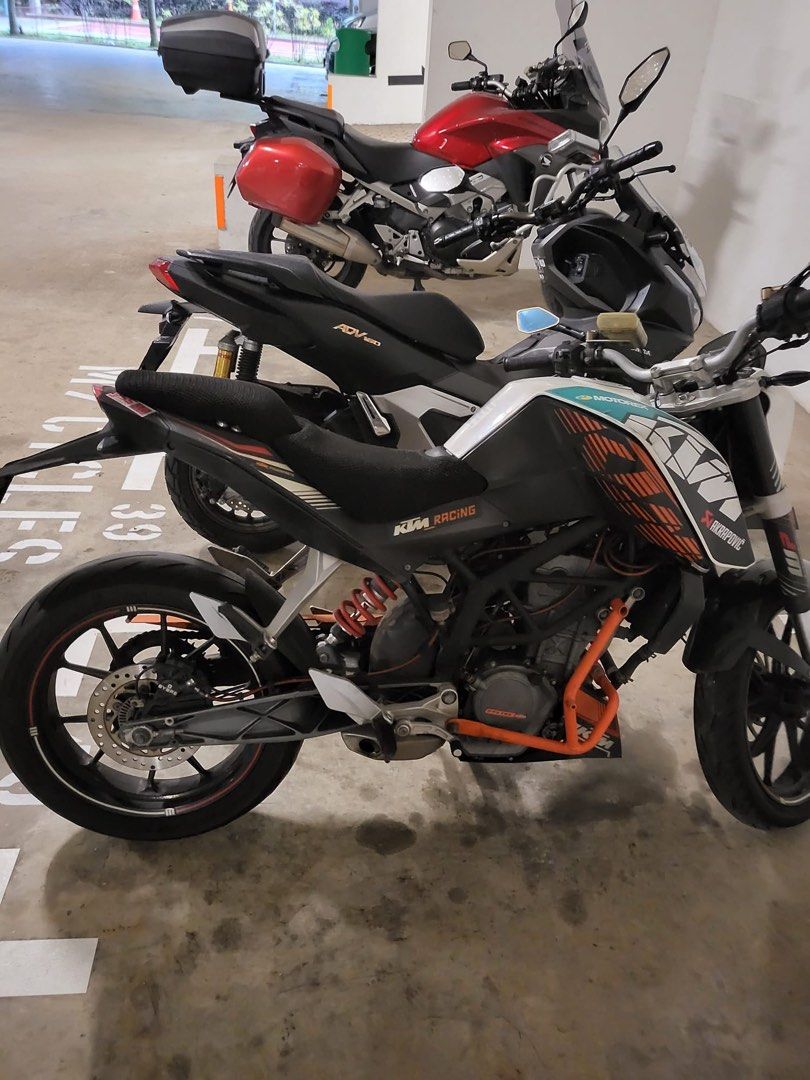 KTM Duke 200 - COE expiring Dec 2023, Motorcycles, Motorcycles for Sale, Class 2B on Carousell