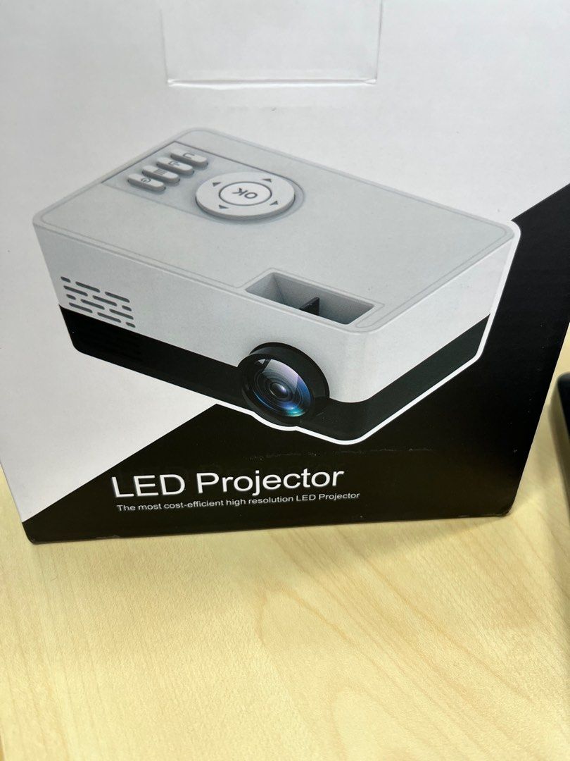 LED Projector, TV & Home Appliances, TV & Entertainment, Projectors on ...