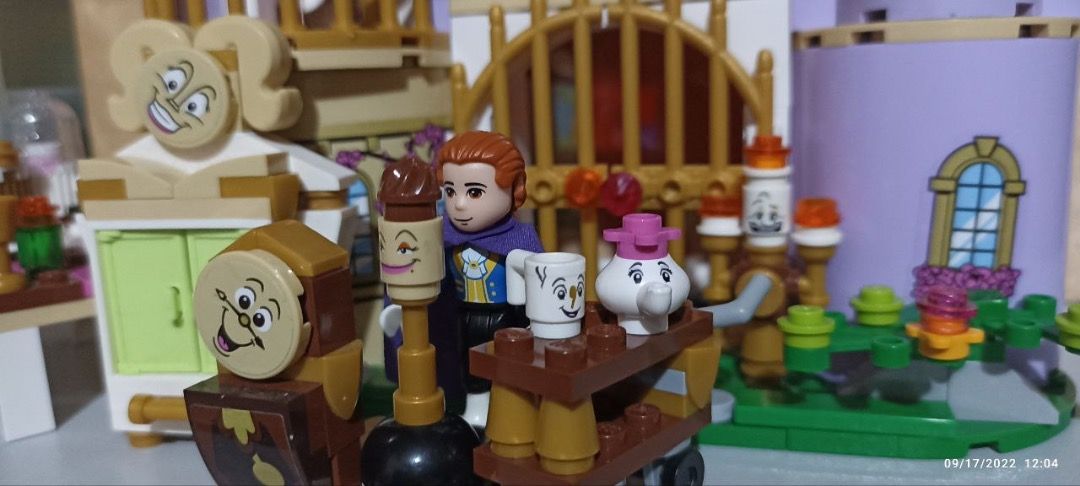 LEGO 40167 Disney Belle's Enchanted Castle Authentic Original, Hobbies ...