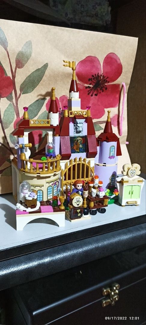 LEGO 40167 Disney Belle's Enchanted Castle Authentic Original, Hobbies ...