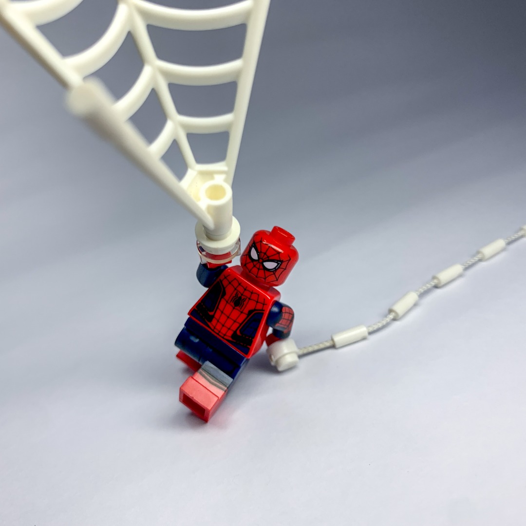 Lego Spider-Man - Black Web Pattern, Red Torso Small Vest, Red Boots ...