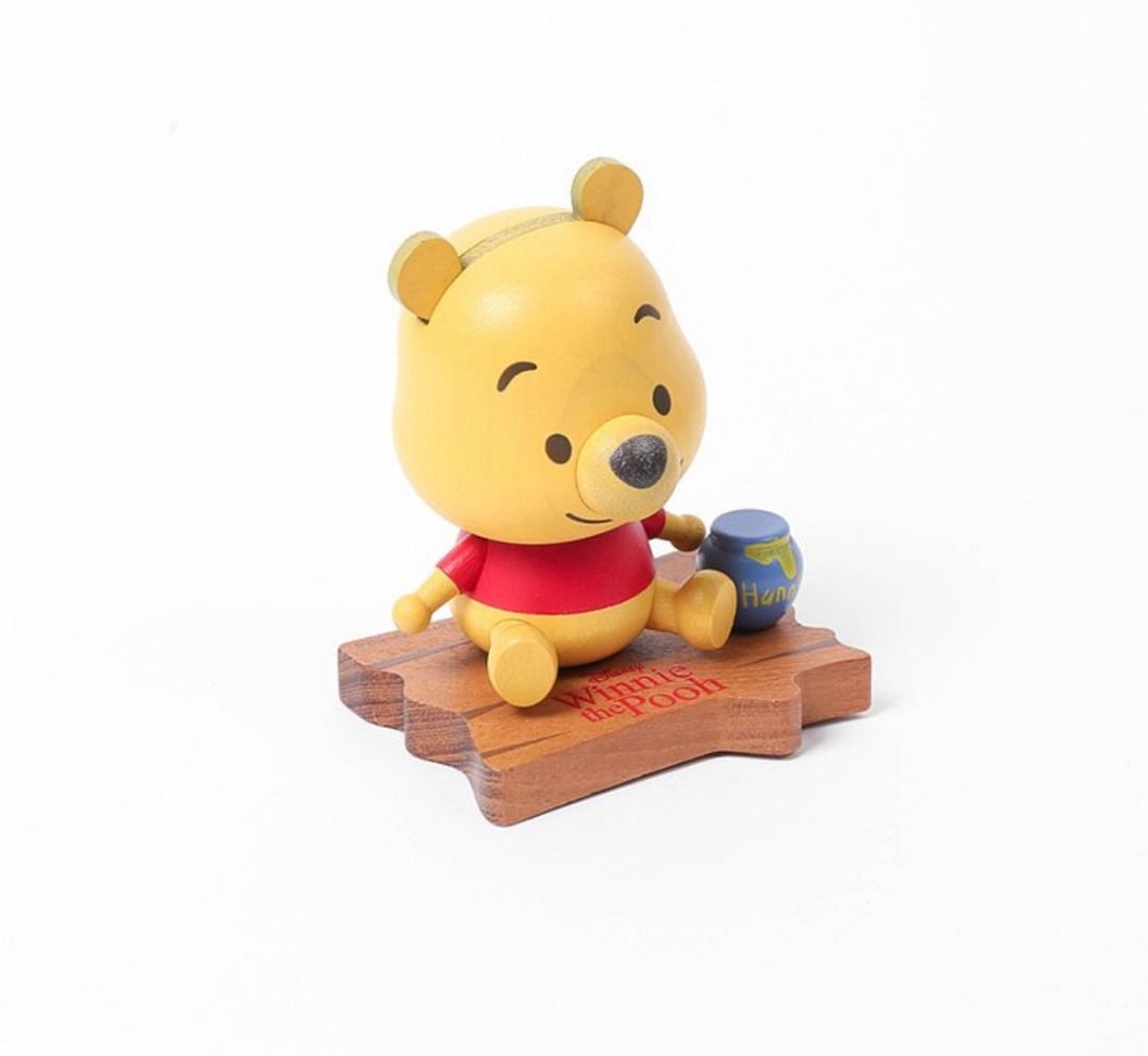 Licensed Winnie the Pooh Head Swinging Wooden Figure Display, Hobbies ...