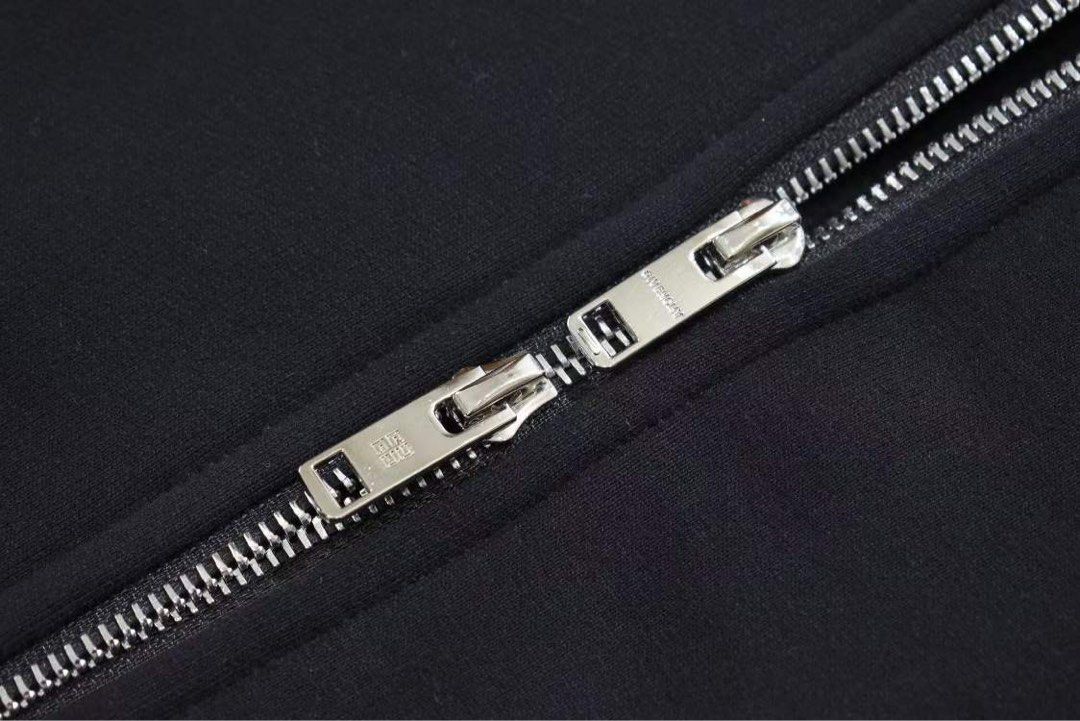 lock jacket, Men's Fashion, Coats, Jackets and Outerwear on Carousell