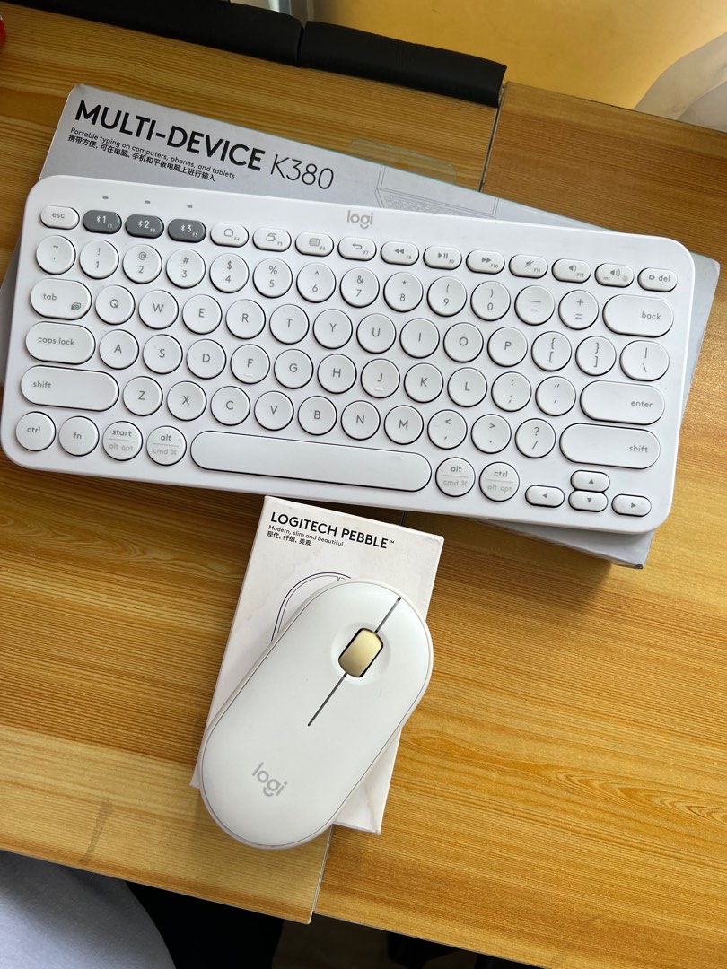 Logitech bluetooth keyboard k380 & Logitech pebble mouse, Computers ...