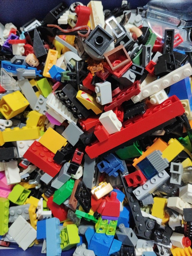 Loose Lego Pieces, Hobbies & Toys, Toys & Games on Carousell