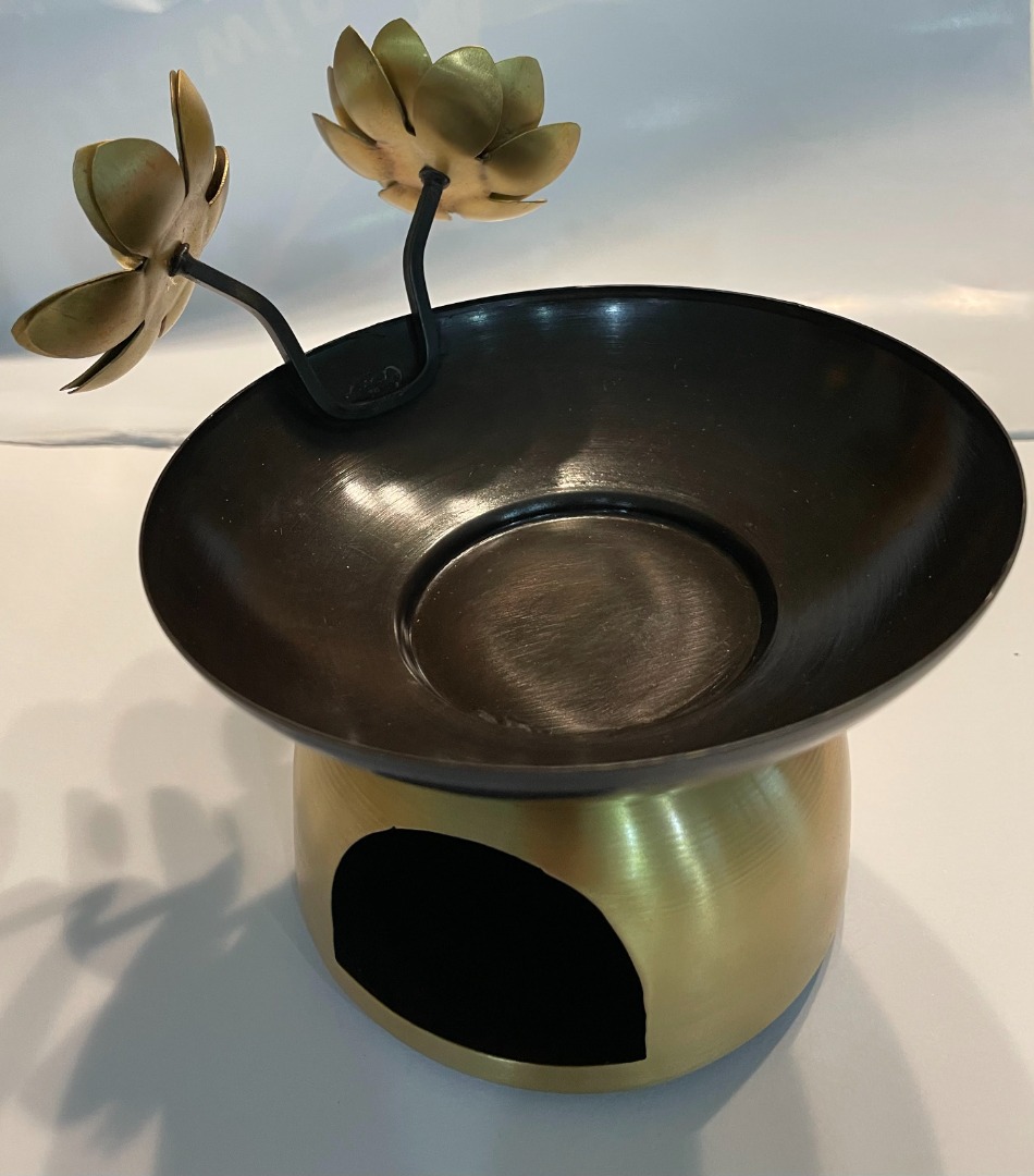 Lotus Diffuser, Furniture & Home Living, Home Fragrance on Carousell