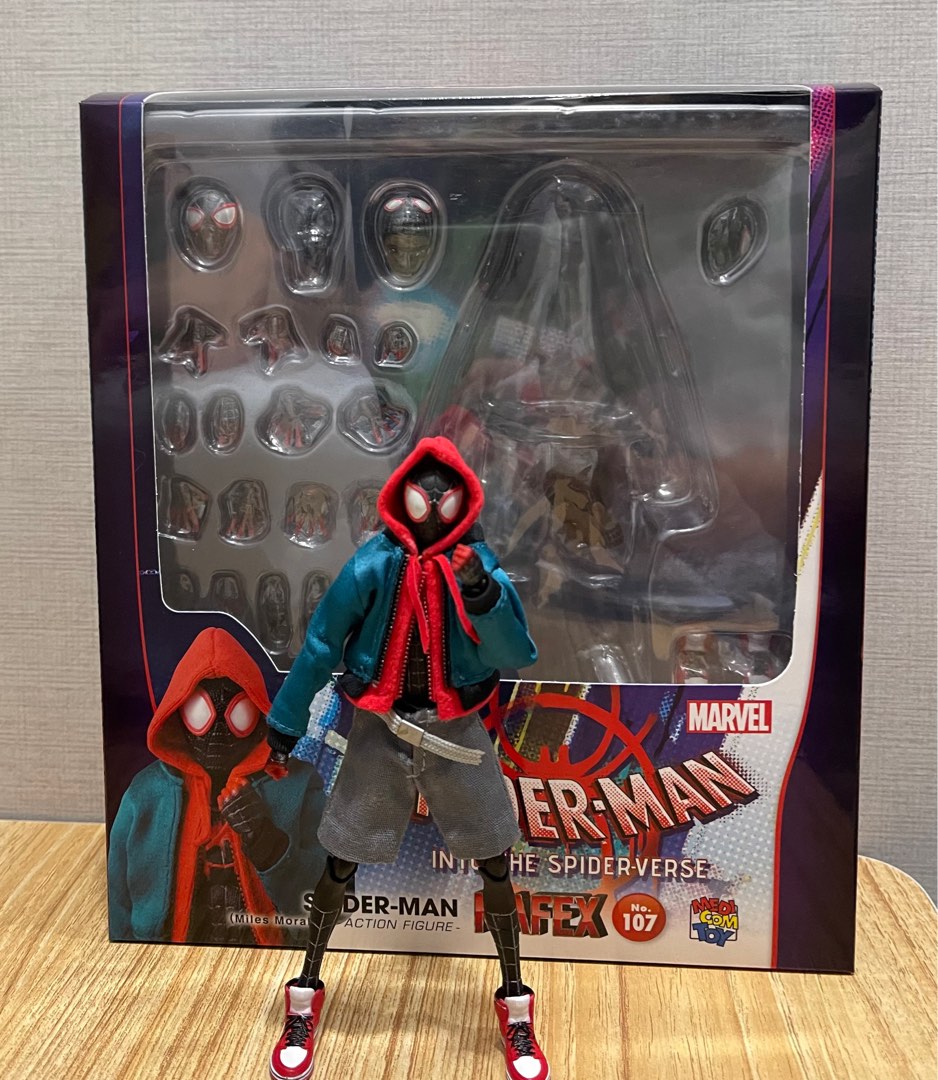 Medicom MAFEX 107 Spider-Man Figure Miles Morales Into the Spider-Verse ...