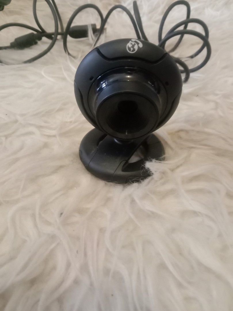 Microsoft life cam vx-1000, Elektronik, Komputer, Lainnya di Carousell