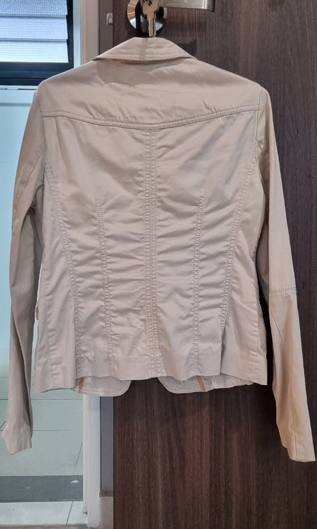 MNG Jacket, Women's Fashion, Coats, Jackets and Outerwear on Carousell