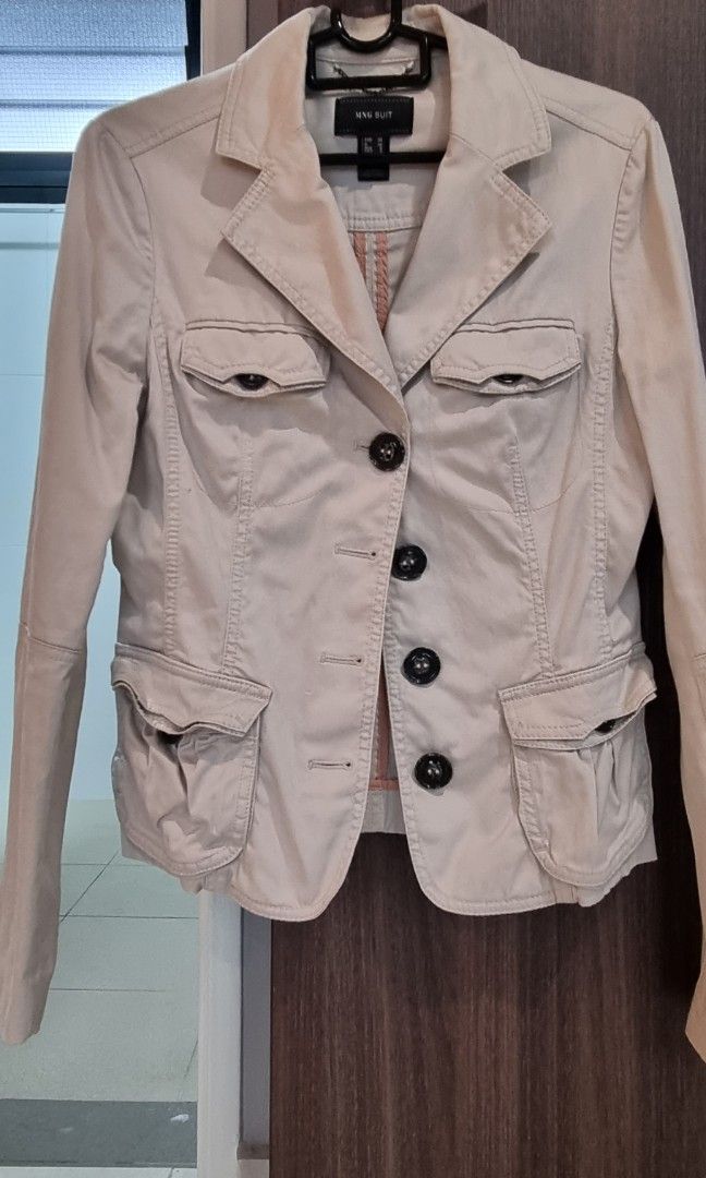 MNG Jacket, Women's Fashion, Coats, Jackets and Outerwear on Carousell