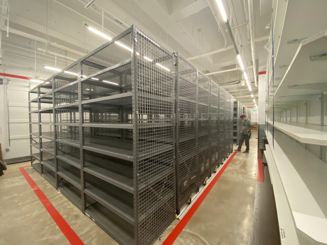 Mobile Shelving / Portable Shelving / Shelving, Furniture & Home Living ...