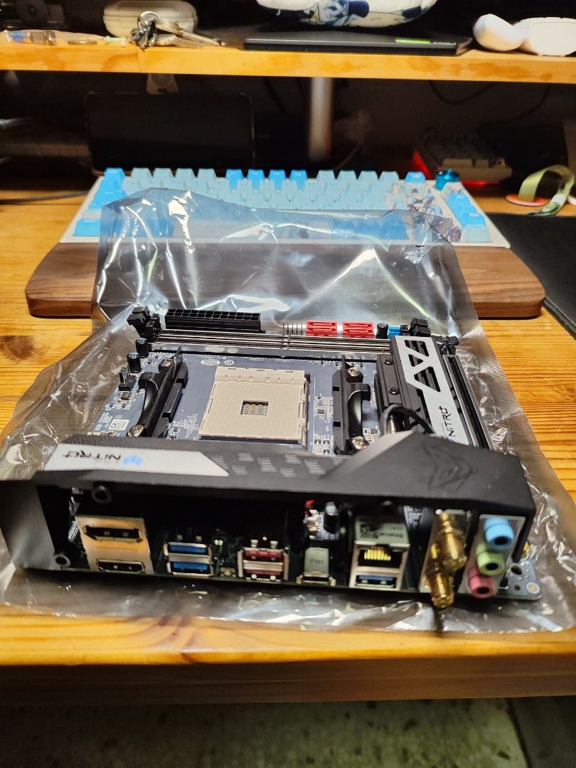 Sapphire Nitro+ B550i AM4 ITX motherboard w/ Intel AX210, Computers ...