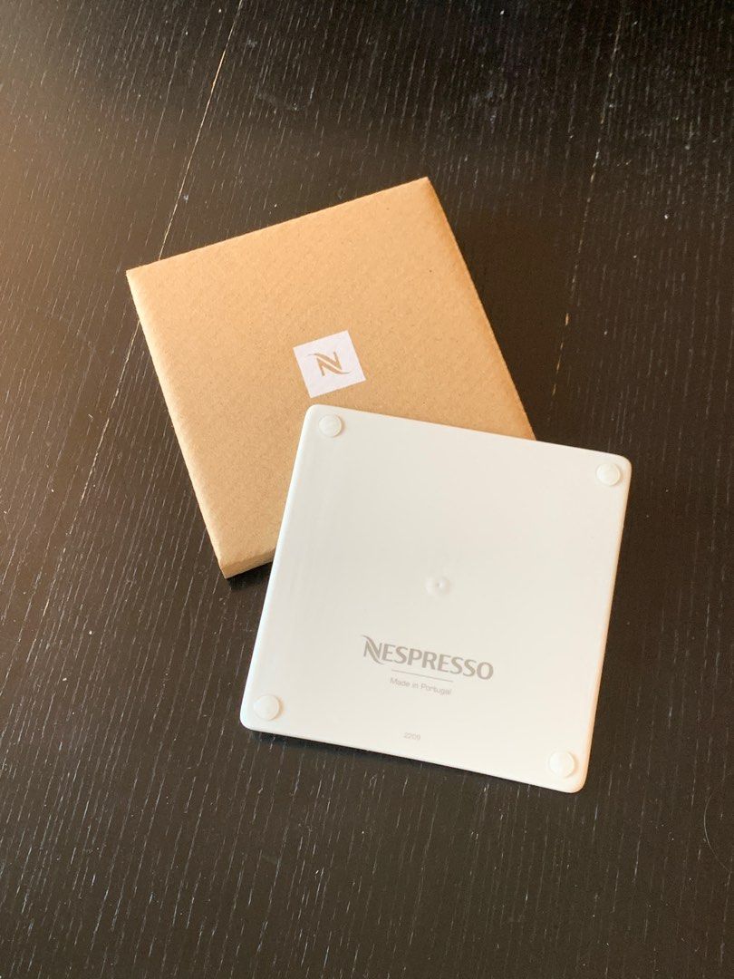 Nespresso Porcelain Coaster 2022 Limited Edition, 傢俬＆家居, 廚具和餐具, 茶具配件 ...