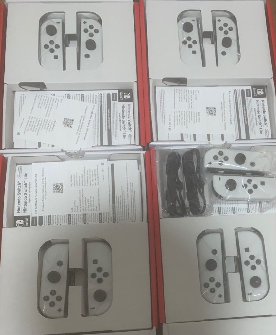 Nintendo Switch New white joycon, Video Gaming, Gaming Accessories ...