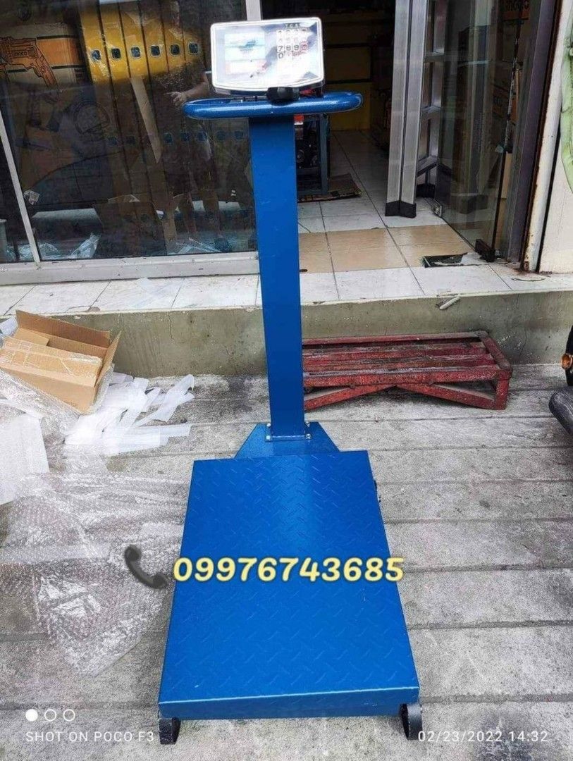 OXFORD 600kgs. Capacity Digital Platform Rechargeable Weighing Scale ...