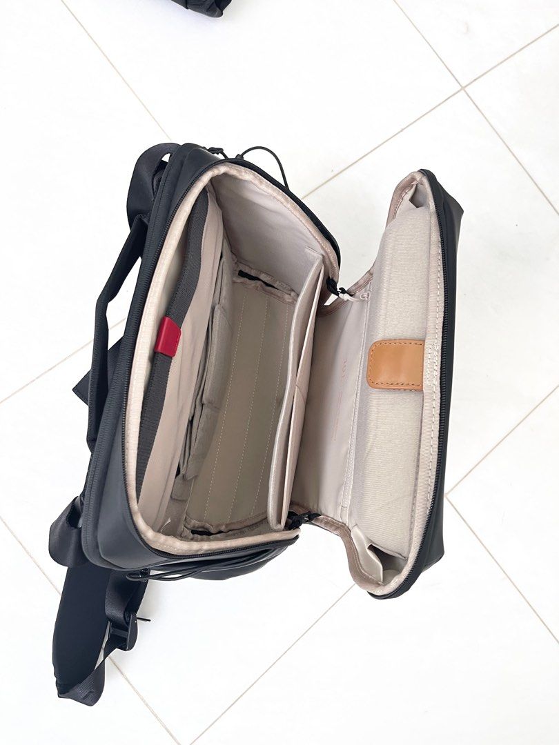 PGYTech OneGo 10L sling bag, Photography, Photography Accessories ...