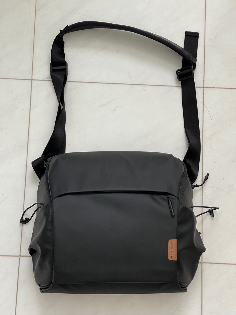 PGYTech OneGo 10L sling bag, Photography, Photography Accessories ...