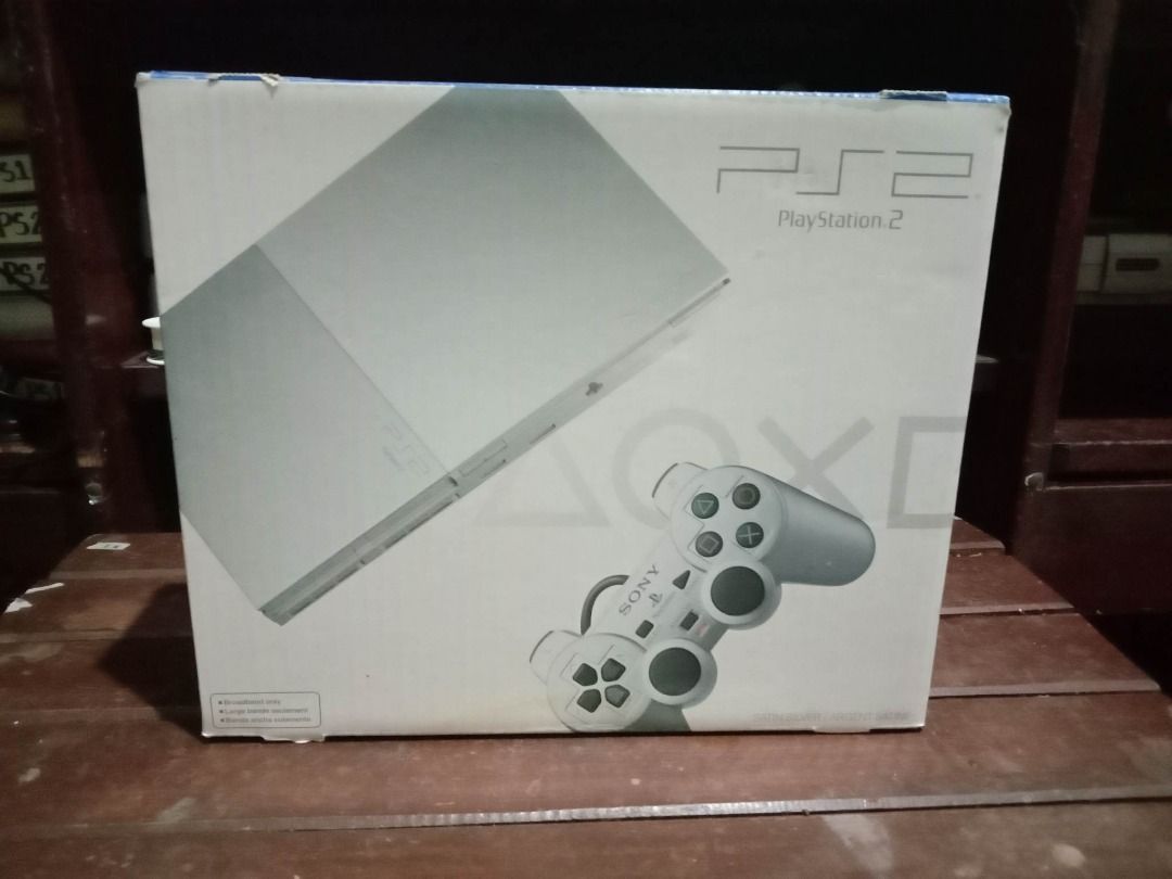 playstation 2 slim NTSC UC satin silver color boxed, Video Gaming ...