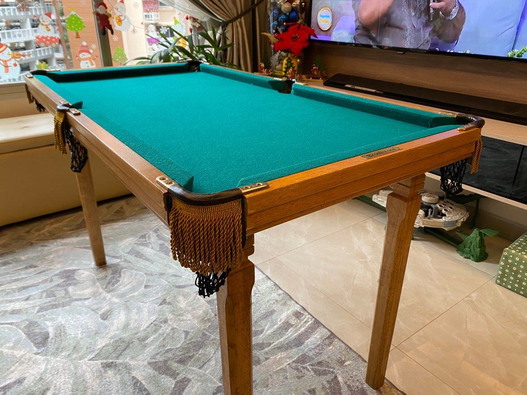 pool table (classic oak wood), Sports Equipment, Sports & Games ...