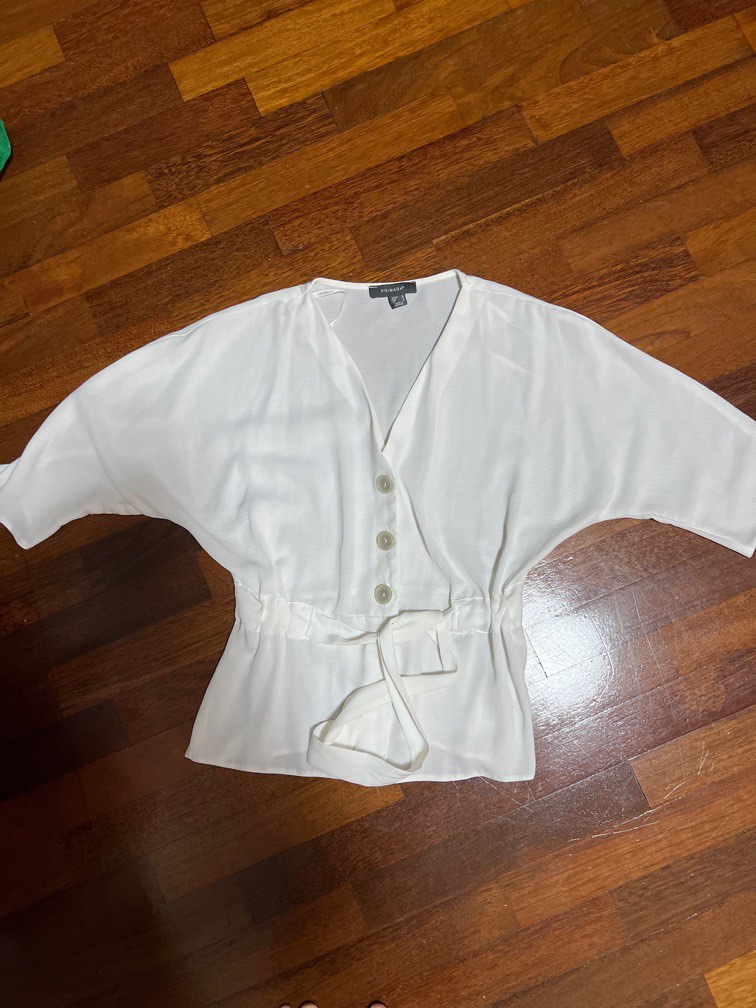 Primark white blouse, Women's Fashion, Tops, Blouses on Carousell
