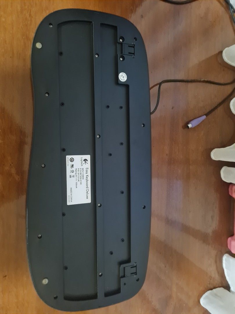 PS/2 Logitech Easy Keyboard Deluxe, Computers & Tech, Parts ...