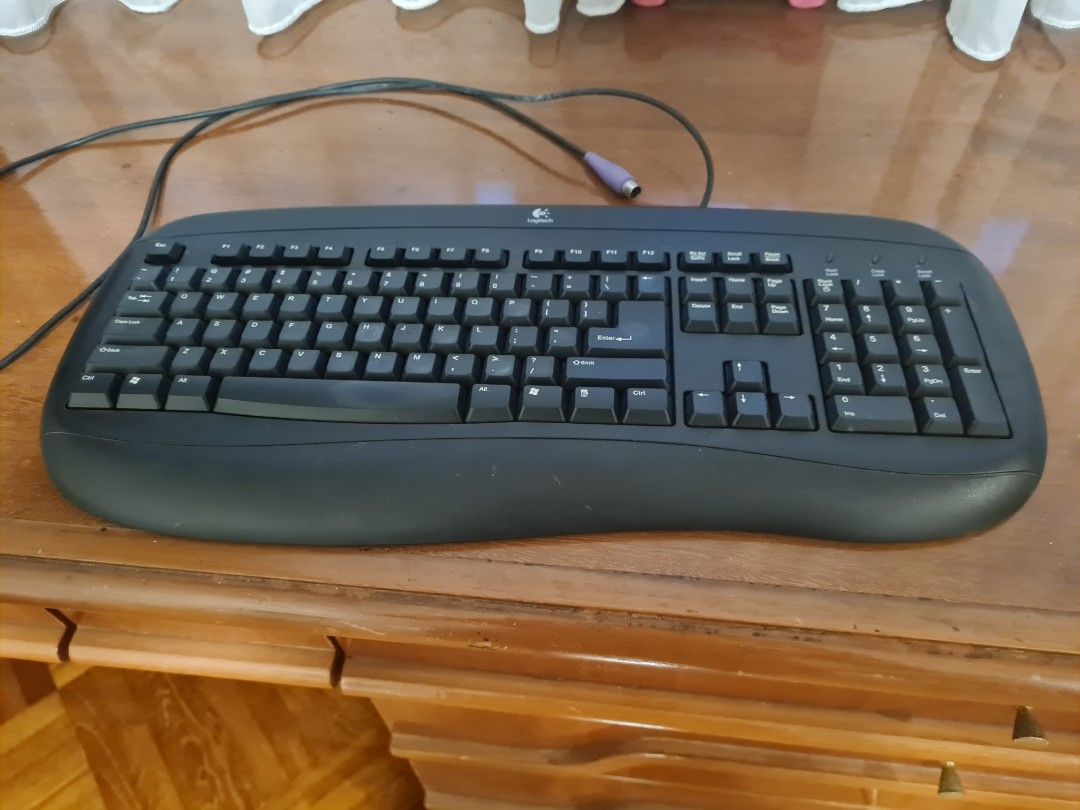 PS/2 Logitech Easy Keyboard Deluxe, Computers & Tech, Parts ...