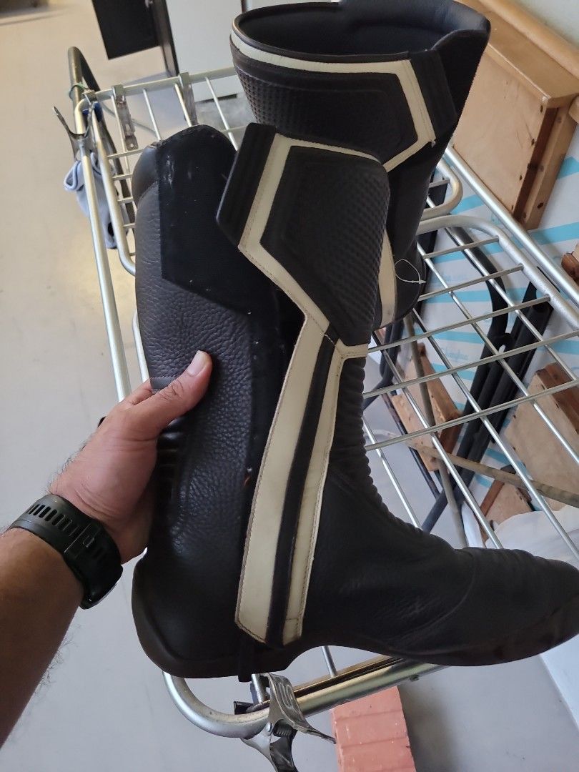 PUMA riding boots, Motorcycles, Motorcycle Apparel on Carousell