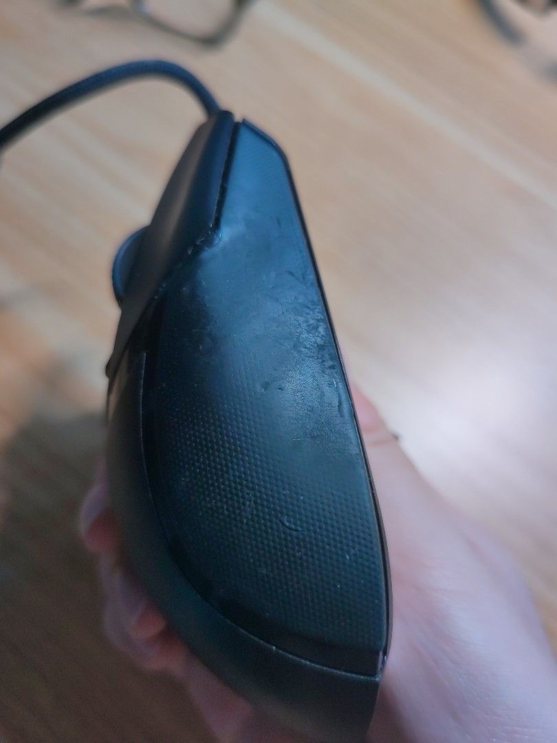 Razor Basilisk V2 RGB Gaming mouse, Computers & Tech, Parts ...