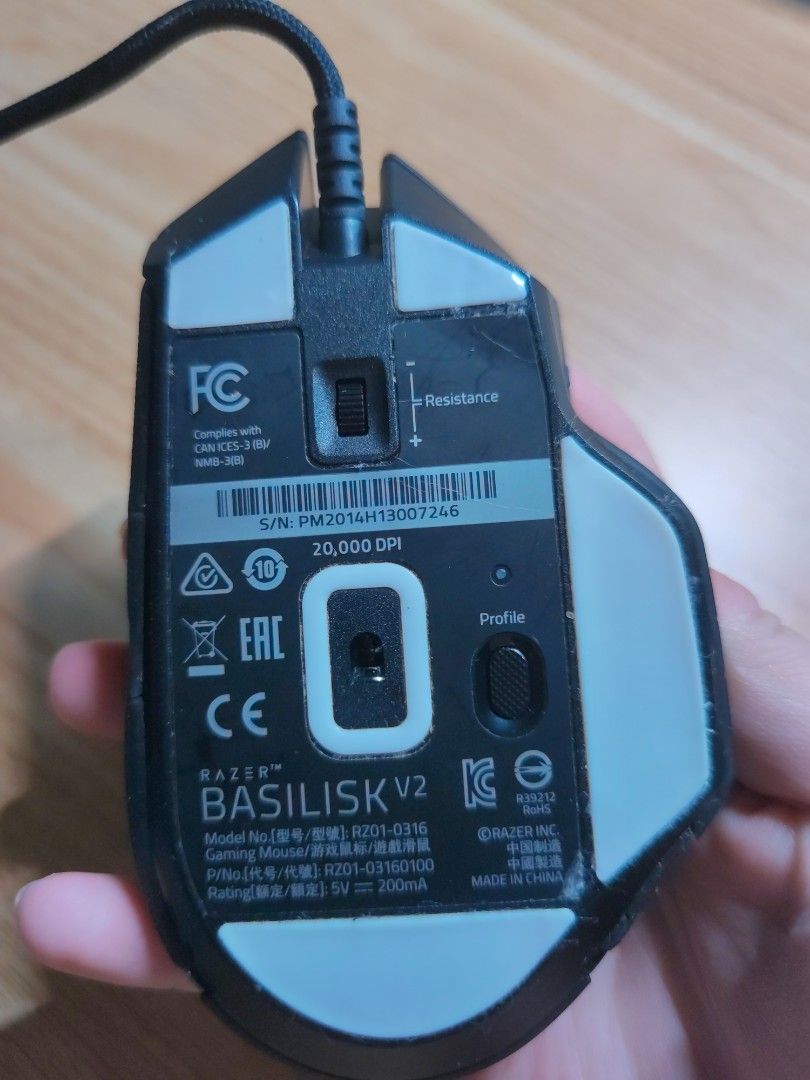 Razor Basilisk V2 RGB Gaming mouse, Computers & Tech, Parts ...