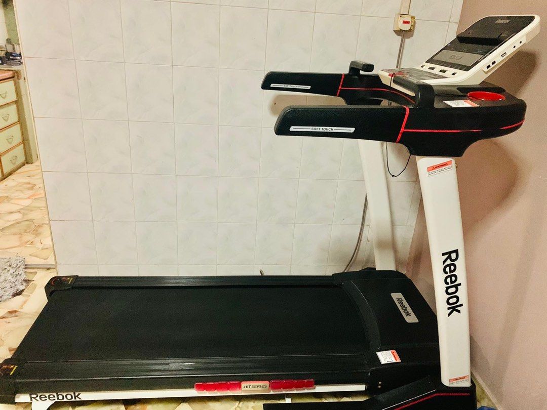 Reebok Treadmill, Sports Equipment, Exercise & Fitness, Cardio ...