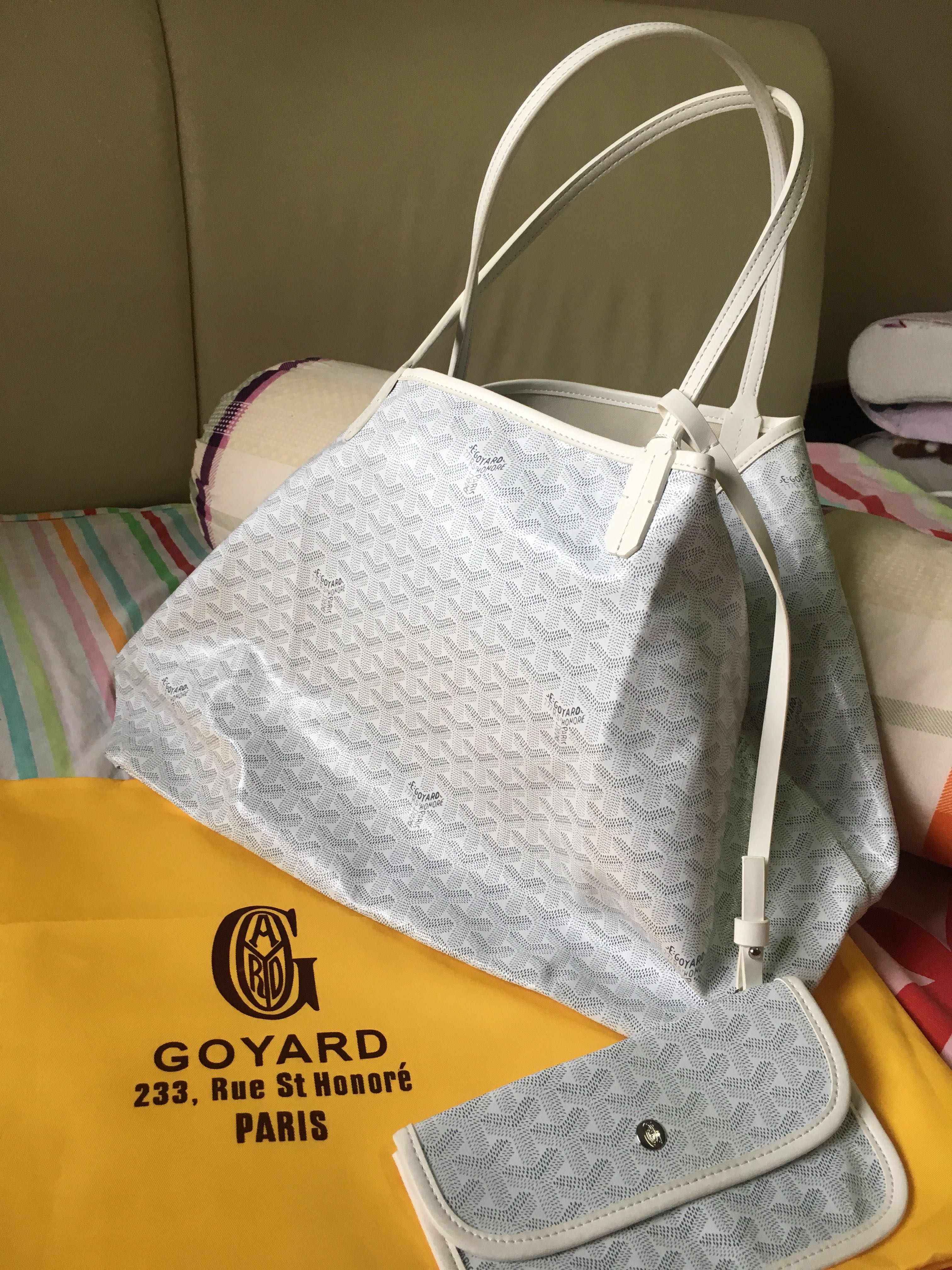 Selling pre loved item!!!, Men's Fashion, Footwear, Sneakers on Carousell