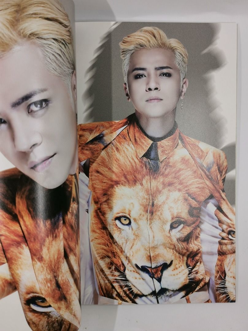 Show Lo Lion Roar Album VOL.1, Hobbies & Toys, Music & Media, CDs ...