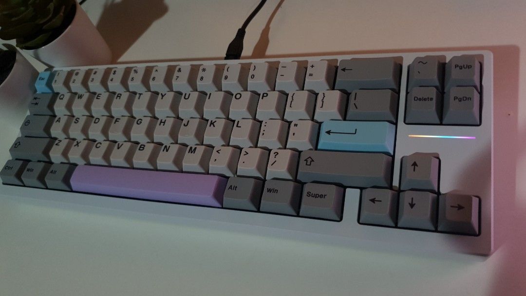 Sun68 White Gold Custom Keyboard, Computers & Tech, Parts & Accessories ...