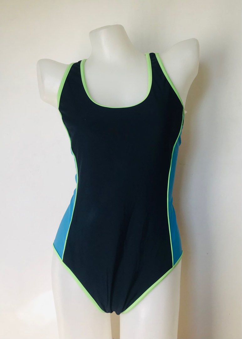 Target swimsuit, Women's Fashion, Swimwear, Bikinis & Swimsuits on ...