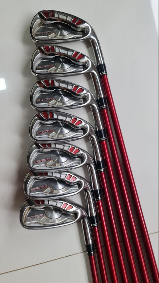 Taylormade Golf Set, Sports Equipment, Sports & Games, Golf on Carousell