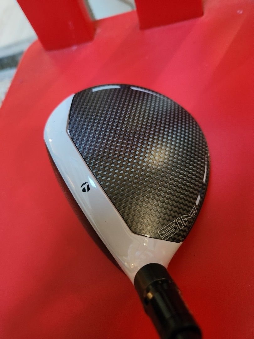 Taylormade Sim 3 Wood, Sports Equipment, Sports & Games, Golf on Carousell