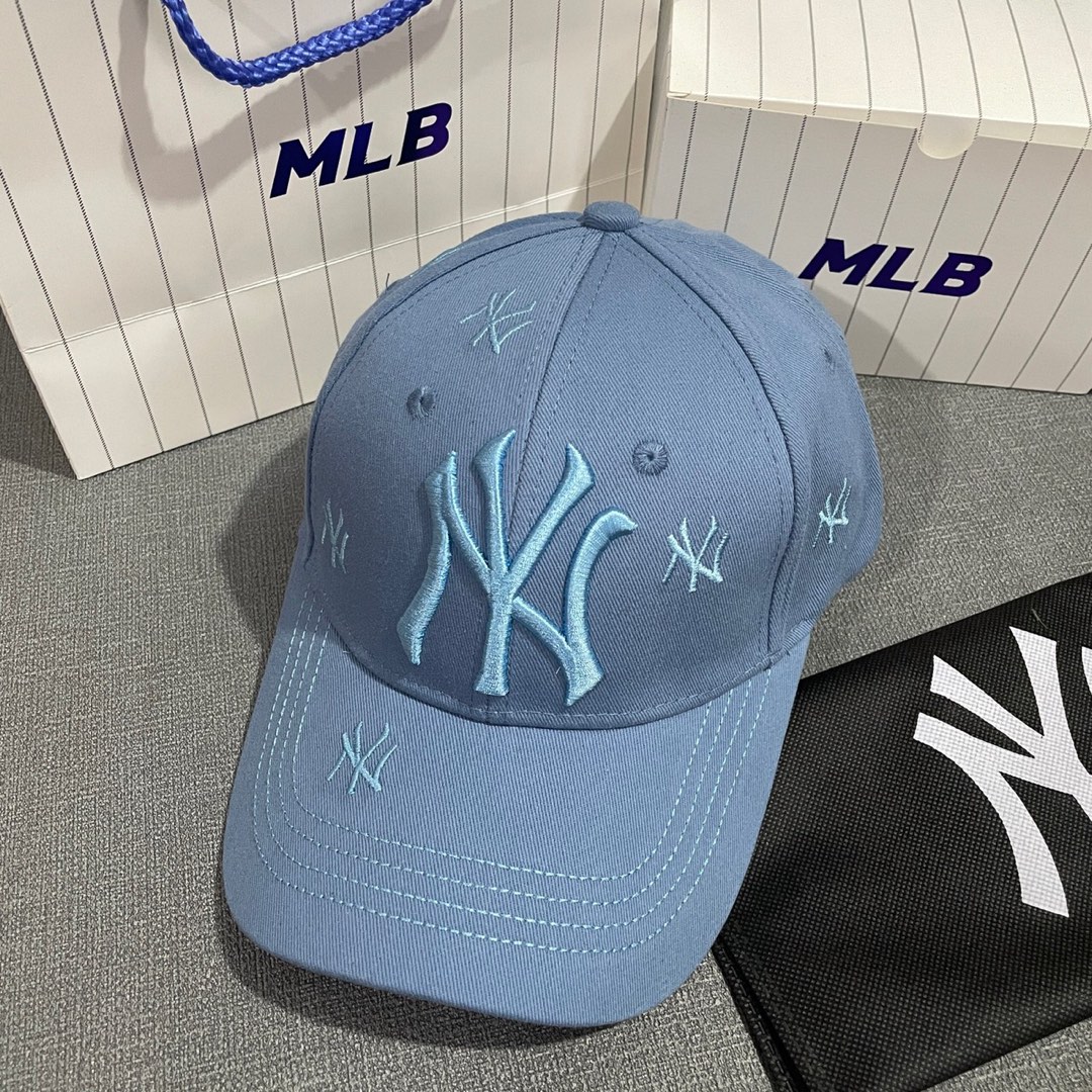 Topi MLB NY, Women's Fashion, Women's Accessories on Carousell