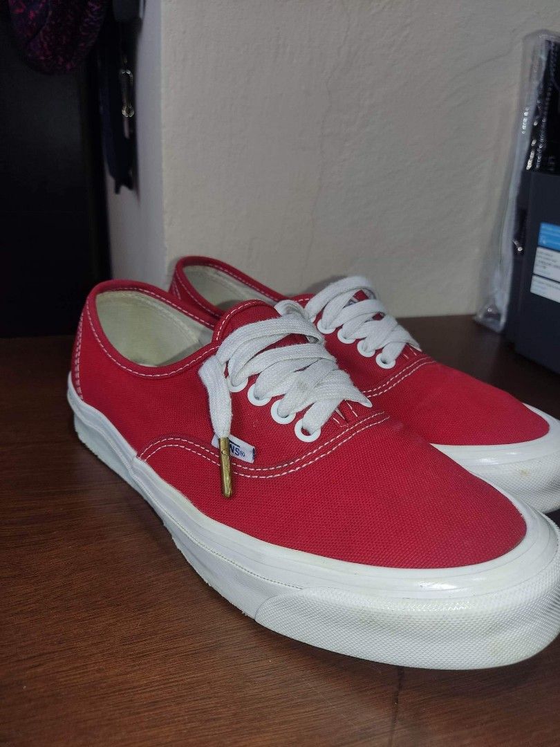 VANS RED CHILI VAULT V2, Men's Fashion, Footwear, Sneakers on Carousell