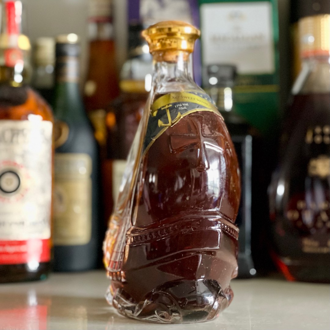 XO Sweet Wine Ship bottle 750ml, Food & Drinks, Beverages on Carousell