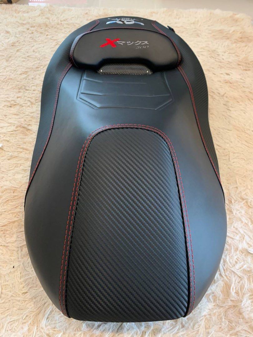Yamaha Xmax sports comfort seat. Double custom embroidery, Motorcycles ...
