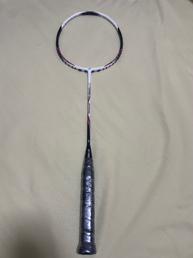 Yonex Voltric I-Force, Sports Equipment, Sports & Games, Racket & Ball ...