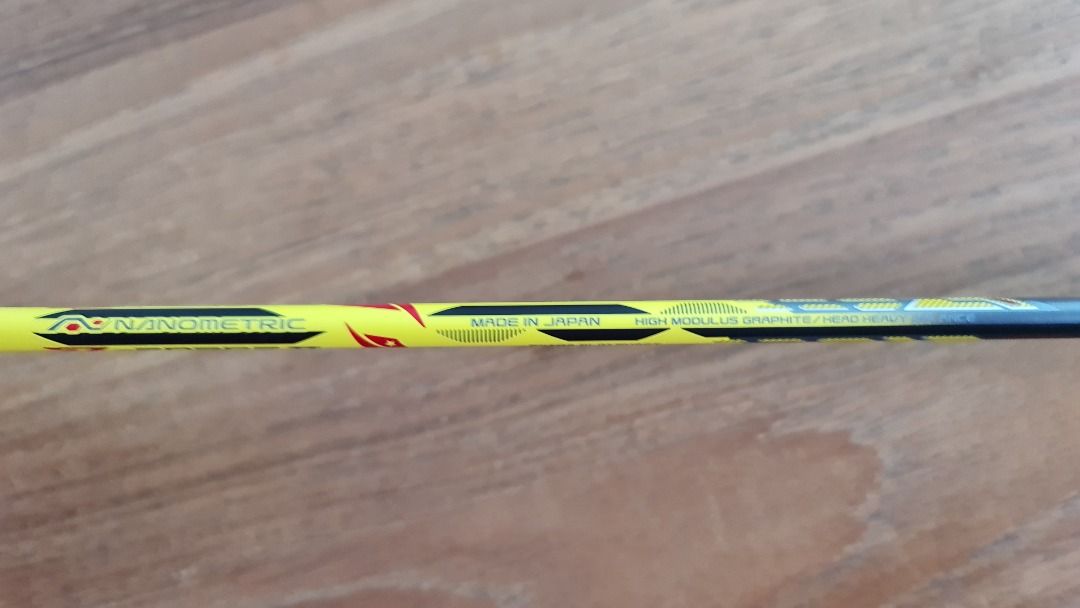 Yonex Voltric Z-Force 2 Lin Dan Limited Edition Badminton Racket ...