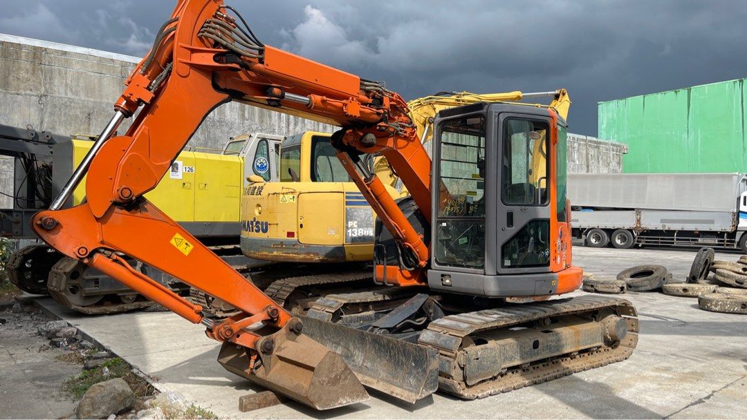 ZX75 Hitachi backhoe with Dozer, Special Vehicles, Heavy Vehicles on ...
