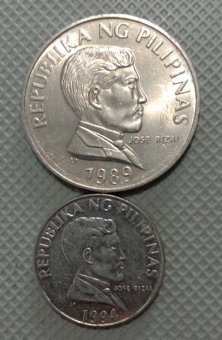 1 Piso Kalabaw Large and small type 2pcs Philippine coins, Hobbies ...