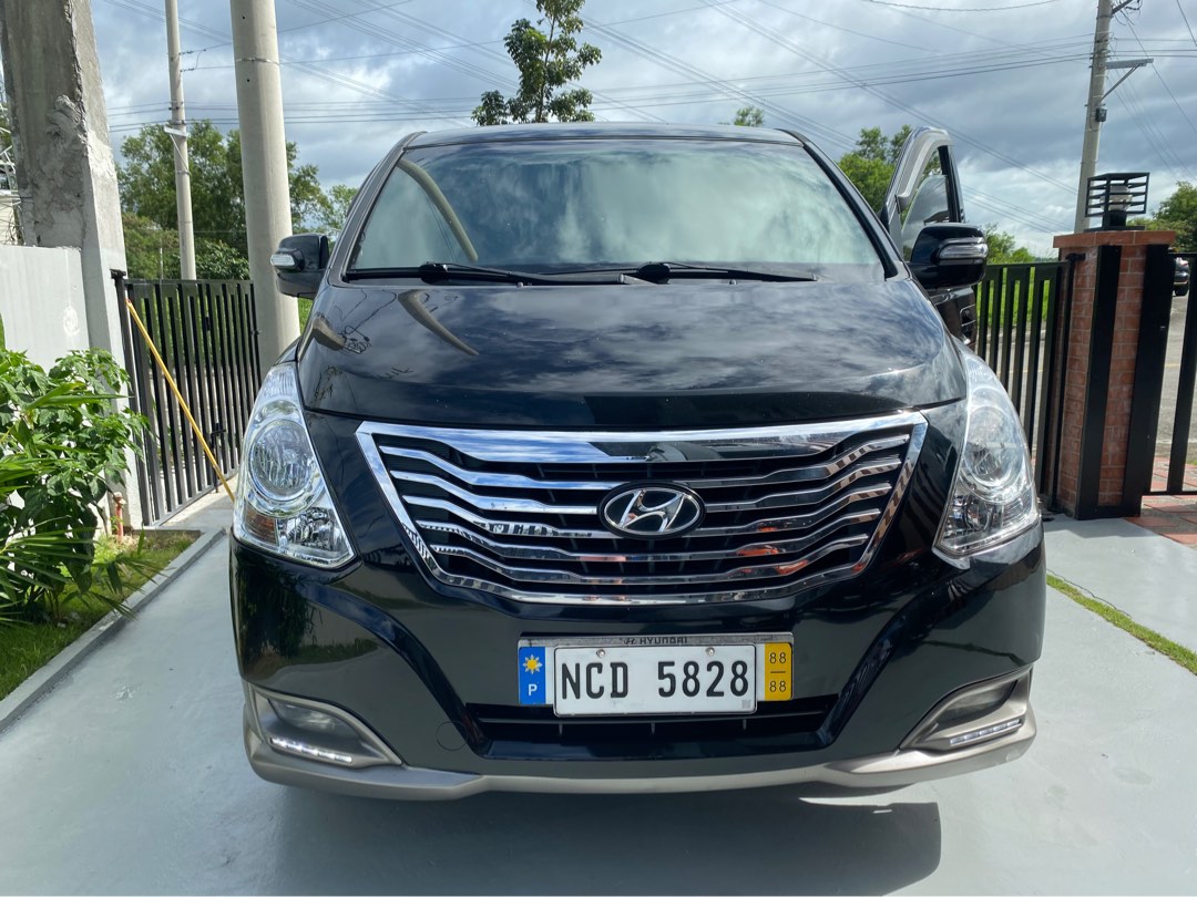 2016 Hyundai Grand Starex H1 Diesel 11 seater sunroof moonroof Top of ...